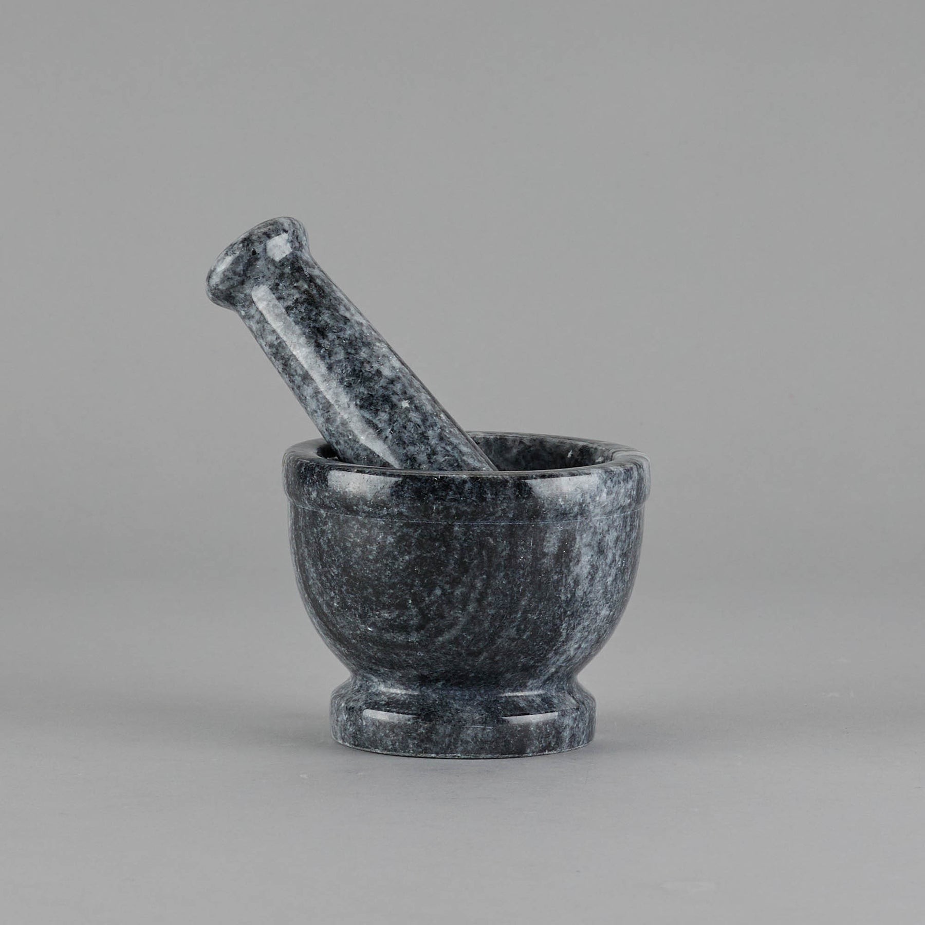 Hand carved marble mortar and pestle - Stonecrafts Internation